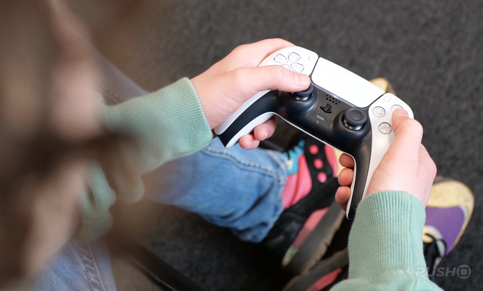 Sony Patents Heat Dispensers Inside PS5 Controllers | Push Square