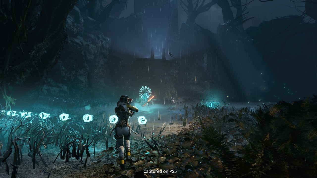 Check Out Some Fresh Returnal PS5 Gameplay Footage in Another New ...