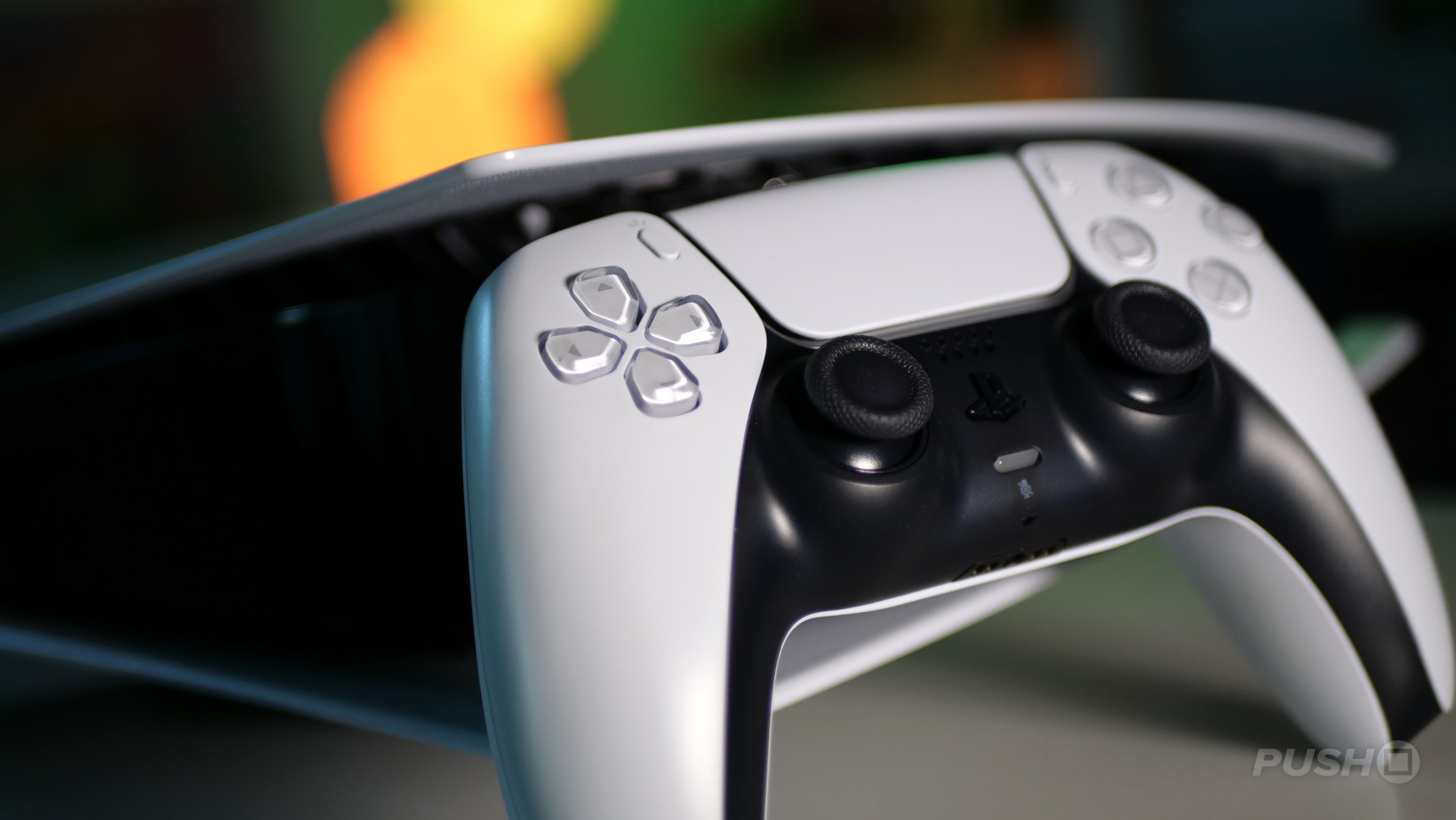New PS5 DualSense controller may feature a removable battery | News ...