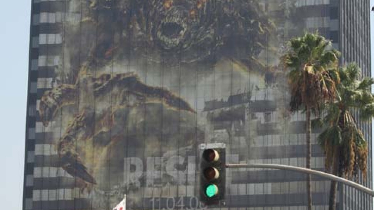 Does Having A Massive Monster Thing Smashing Through A Building Make ...